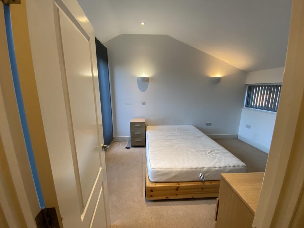 Princess May Road, Stoke Newington... 3 bed house - £2,622 pcm (£605 pw)