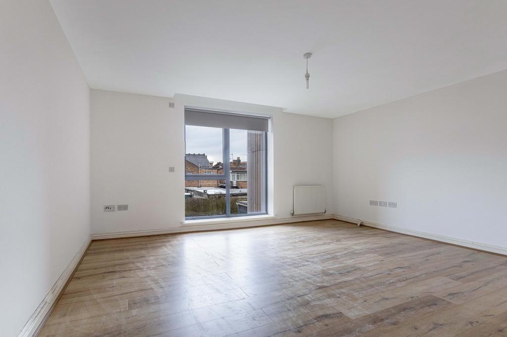 The Pulse Colindale London NW9 2 bed flat - £1,499 pcm (£346 pw)