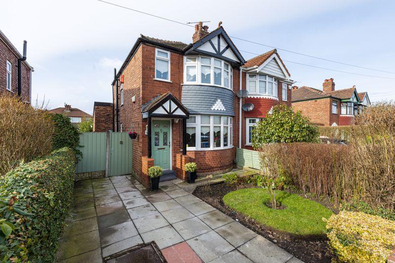 Coronation Road, Runcorn 2 bed semi-detached house - £150,000
