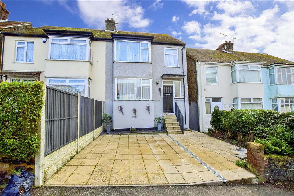 Kent Road, Margate, Kent 3 bed semi-detached house - £260,000