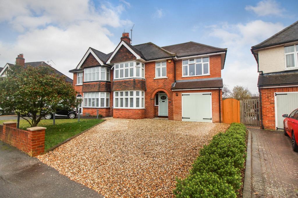 Kenilworth Avenue, Reading, RG30 4 bed semi-detached house - £699,950