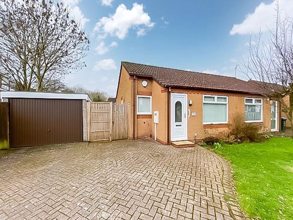 Crowmere Road, Walsgrave, Coventry... 1 bed bungalow - £725 pcm (£167 pw)