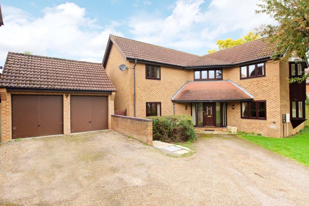 Sandbrier Close, Walnut Tree, Milton... 5 bed detached house - £2,250 ...