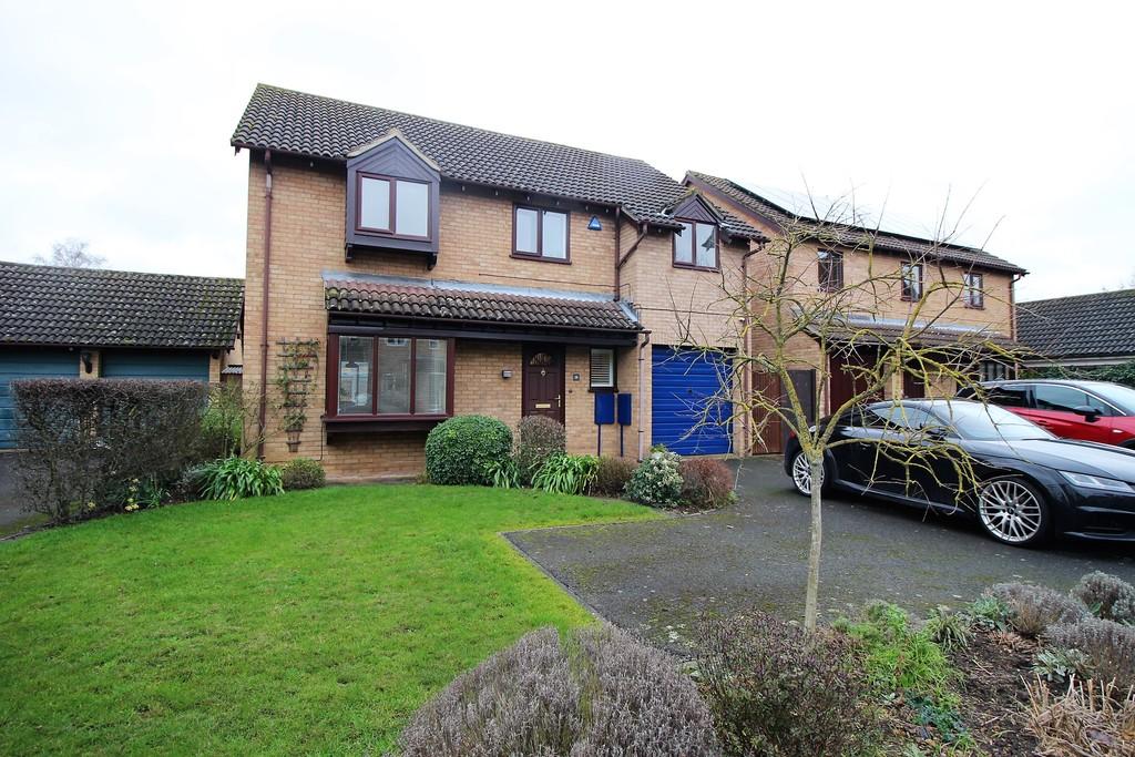 The Sycamores, Milton 5 bed detached house - £1,850 pcm (£427 pw)