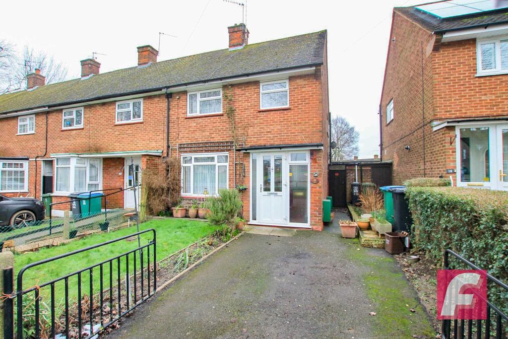 Hill Farm Avenue, Watford, WD25 3 bed end of terrace house - £440,000