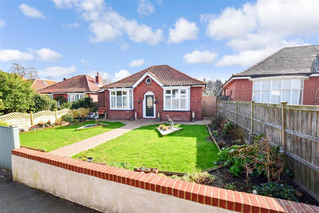 Church Path, Deal, Kent 3 bed detached bungalow - £360,000