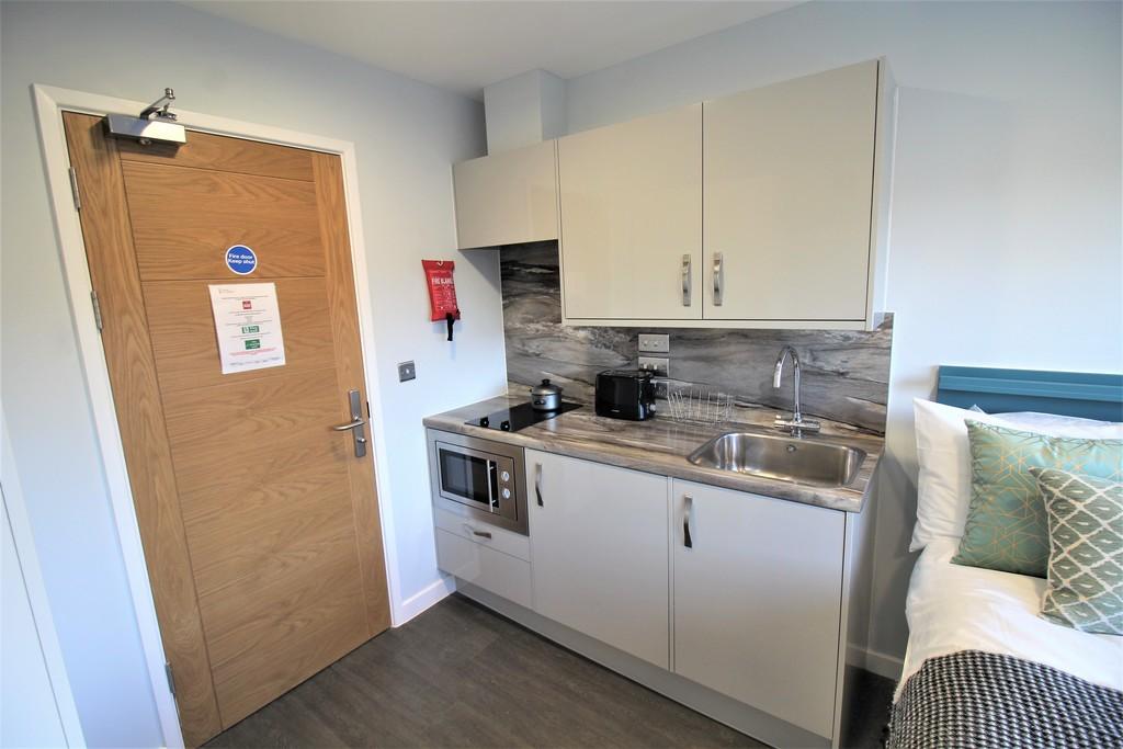 Classic Studio, Coventry City Centre... Studio - £550 pcm (£127 pw)