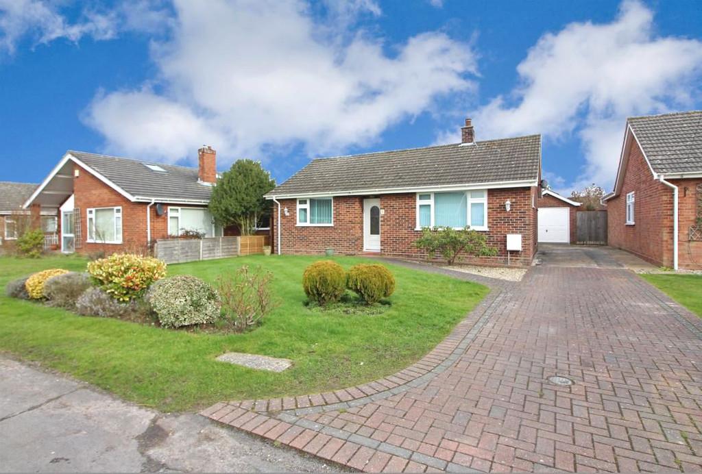 Primrose Close, Trunch 2 bed detached bungalow - £250,000