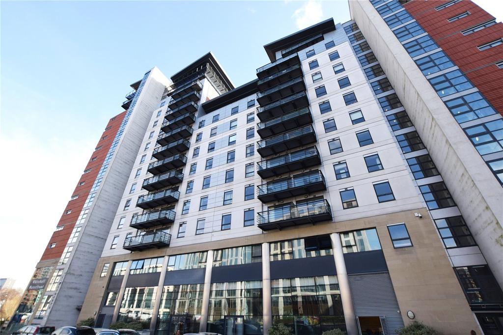 Riverside Way, Leeds, LS1 2 bed apartment - £800 pcm (£185 pw)