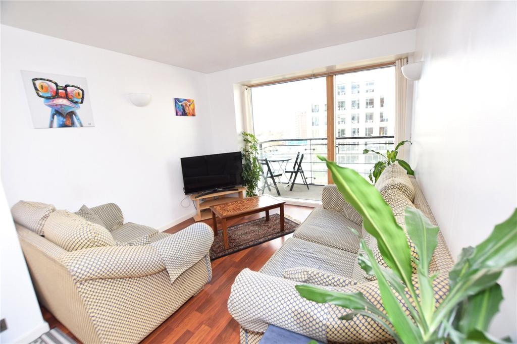 Riverside Way, Leeds, LS1 2 bed apartment - £800 pcm (£185 pw)
