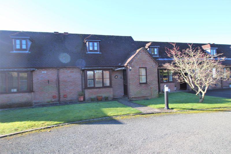 Trimpley Court, Ellesmere 2 bed bungalow - £144,995