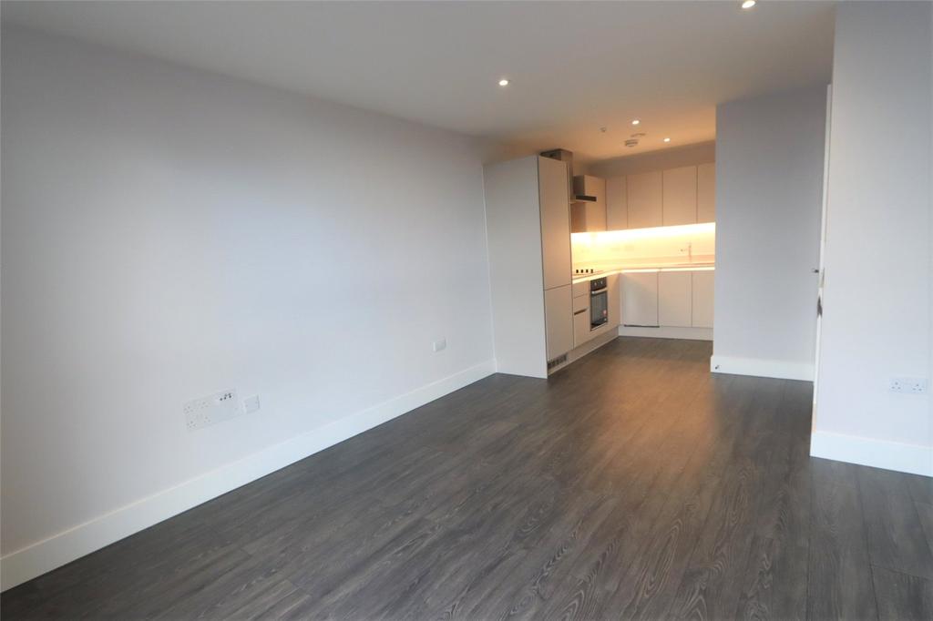Hallmark Tower, 6 Cheetham Hill Road, Manchester, M4 1 bed flat - £750 ...