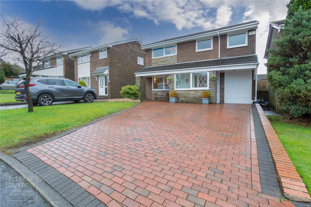Plover Close, Bamford, Rochdale... 4 bed detached house - £325,000