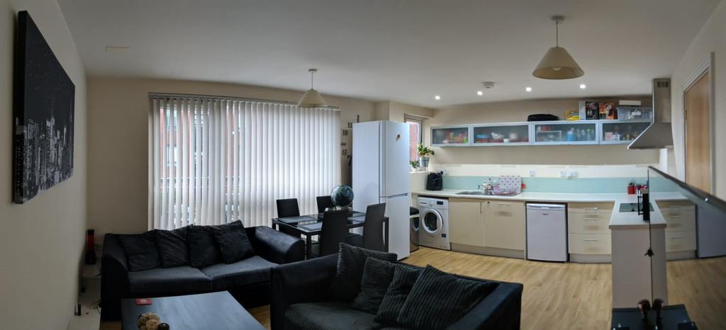 Carlett View, Liverpool, Merseyside, L19 2 bed apartment - £600 pcm (£ ...