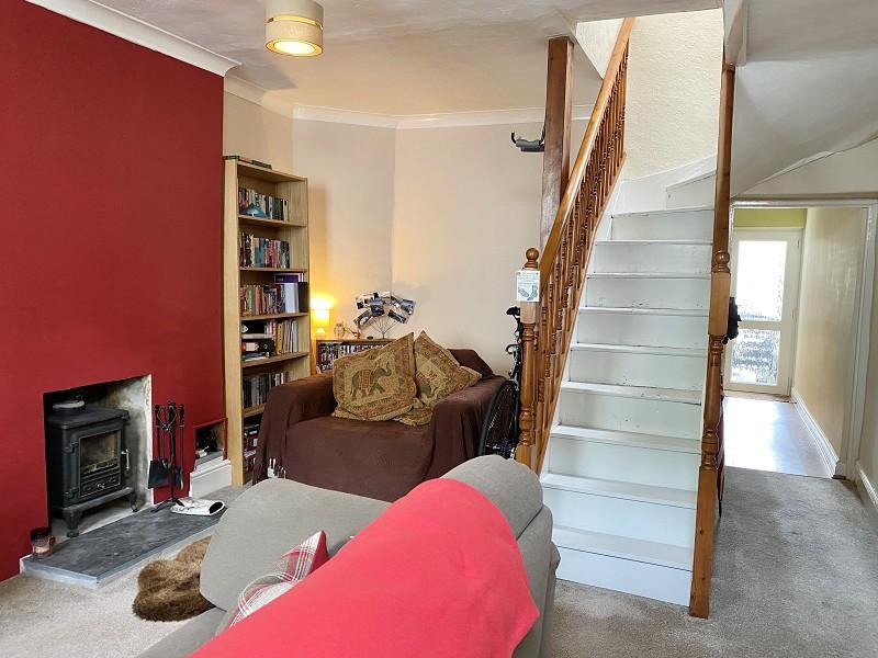 Orchard Street, Llandovery... 3 bed terraced house - £500 pcm (£115 pw)