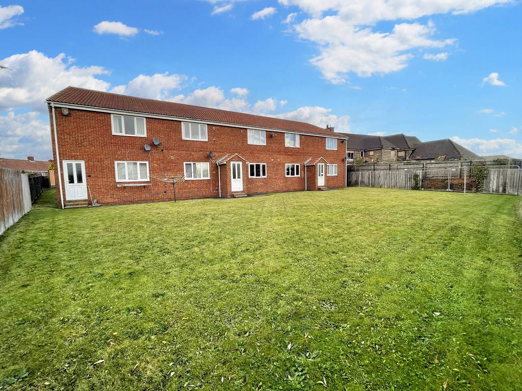 Elm Court, Elm Road, Mexborough S64 1 bed flat - £495 pcm (£114 pw)