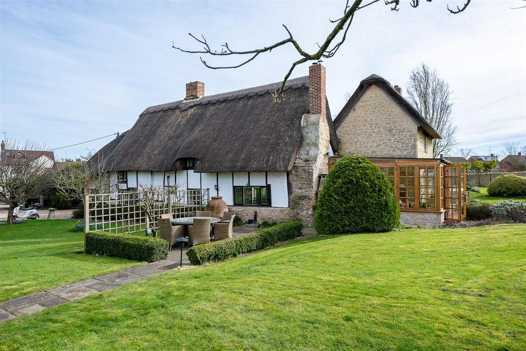 Holton, Oxford, Oxfordshire 4 bed detached house for sale - £1,100,000