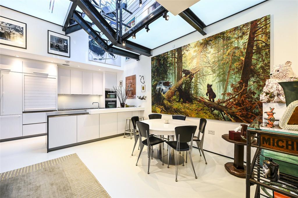 Chelsea Manor Studios, Flood Street, London 3 bed flat to rent - £ ...