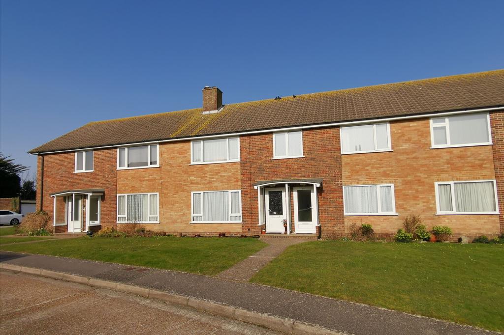 Willingdon Court, Eastbourne, East... 2 bed flat - £180,000