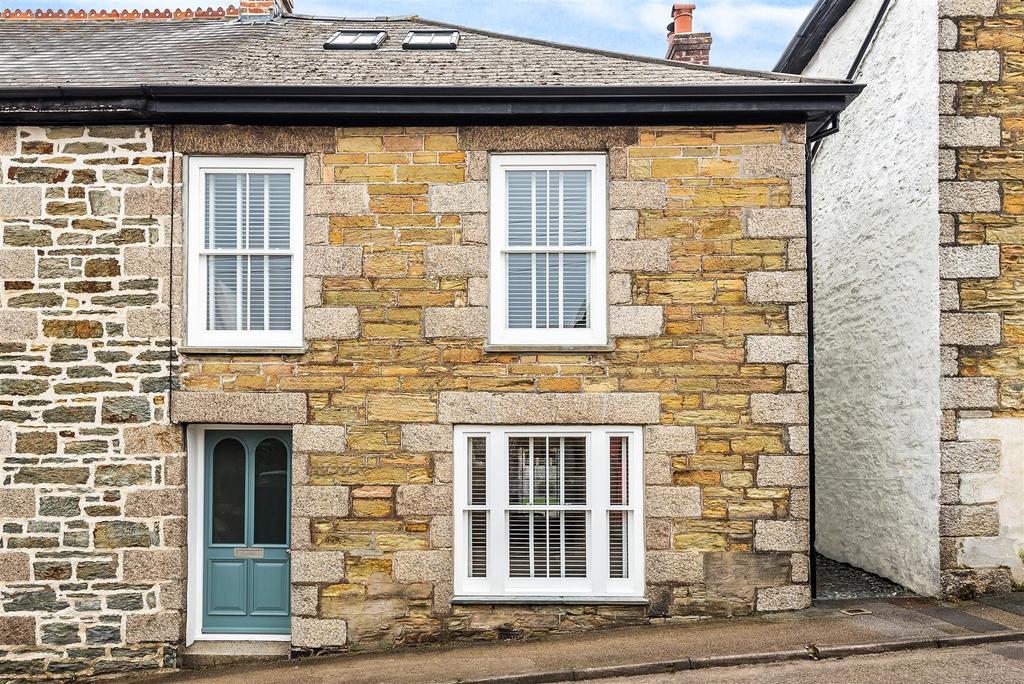 Devoran 5 bed semi-detached house - £495,000