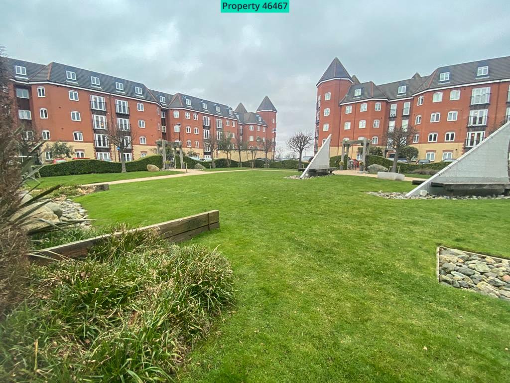 Quebec Quay, Liverpool, L3 4EP 2 bed apartment - £200,000