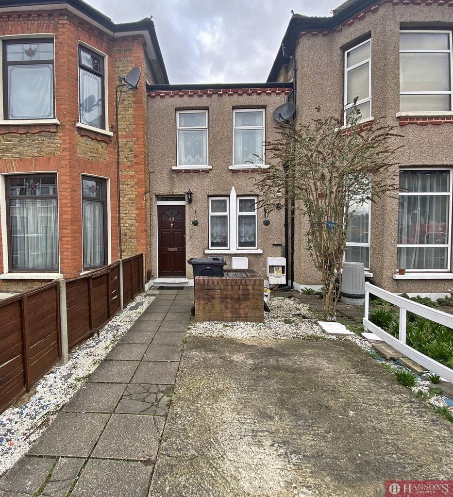 Norfolk Road, Seven Kings, IG3 2 bed house - £1,250 pcm (£288 pw)