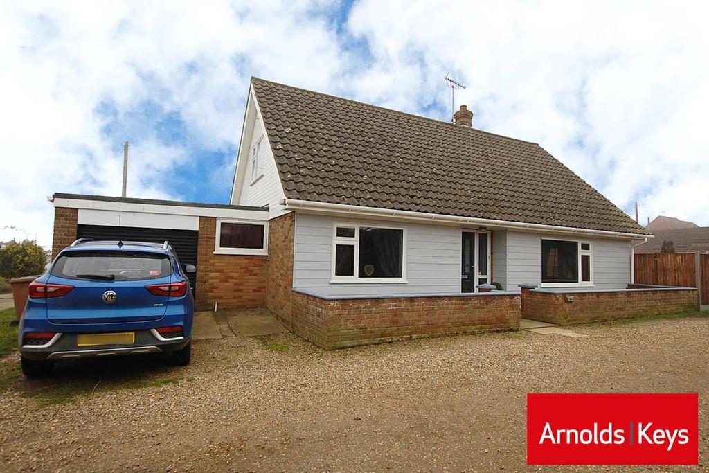 164 Cromer Road 3 bed detached house - £350,000
