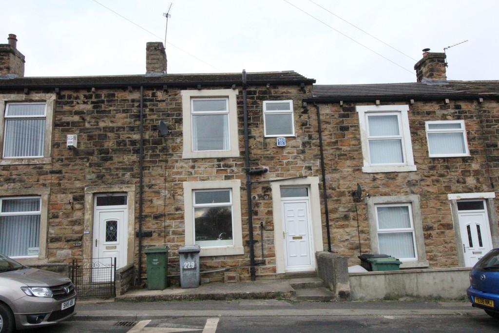 Upper Batley Low Lane, Birstall, Batley 2 bed cottage - £550 pcm (£127 pw)