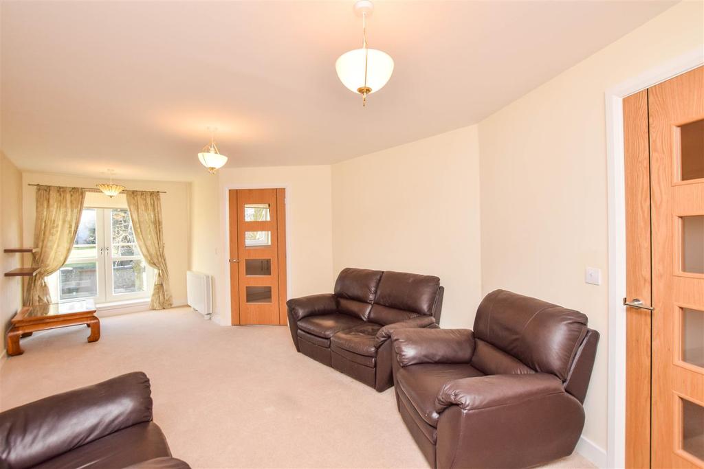 Conachar Court, Isla Road, Perth 1 bed apartment - £170,000