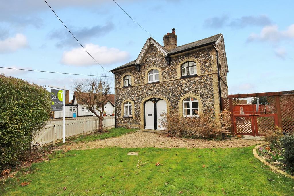 The Street, Stisted, Braintree, CM77 3 bed detached house - £425,000