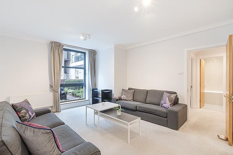Waterside Point, Battersea, London, SW11 1 bed flat - £2,058 pcm (£475 pw)