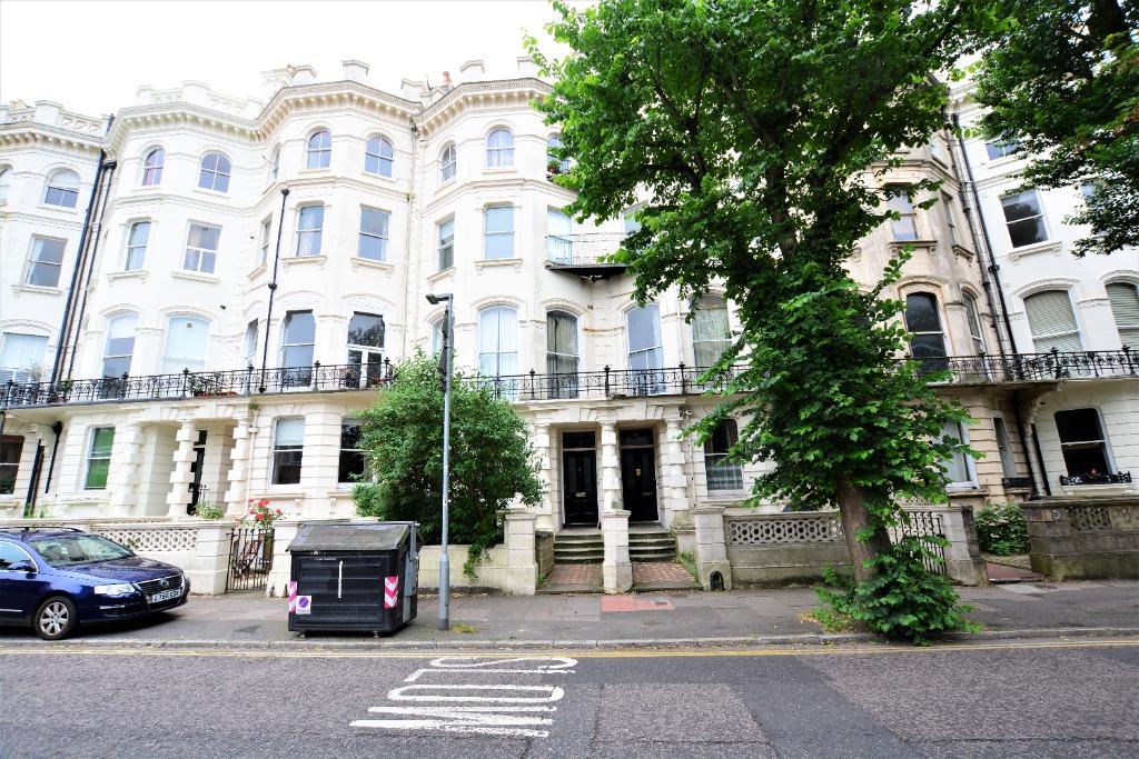 Denmark Terrace, Brighton, BN1 1 bed flat - £210,000