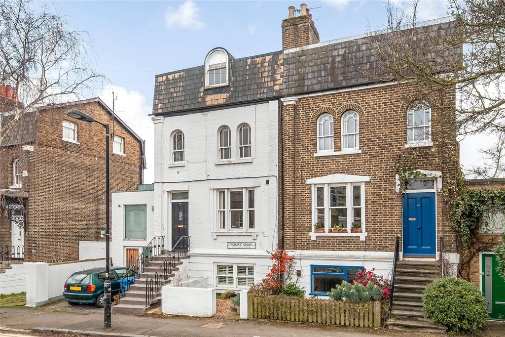 Lyndhurst Grove, Peckham, SE15 2 bed apartment - £1,500 pcm (£346 pw)