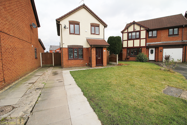 Buckthorn Close, Westhoughton, BL5 3UP 3 bed detached house - £215,000