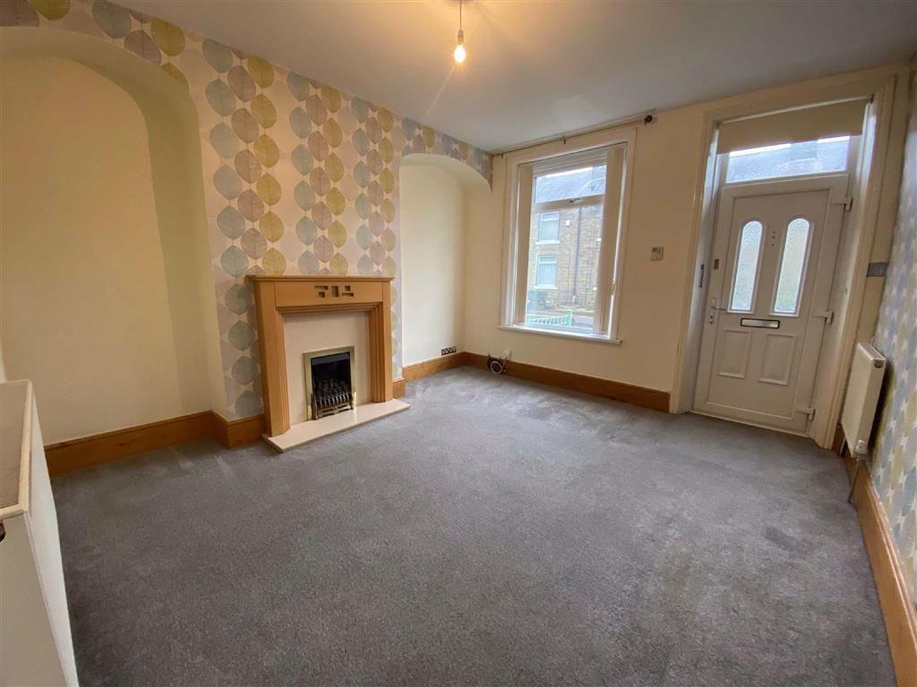 Waverley Terrace, Marsh, Huddersfield, HD1 2 bed end of terrace house ...