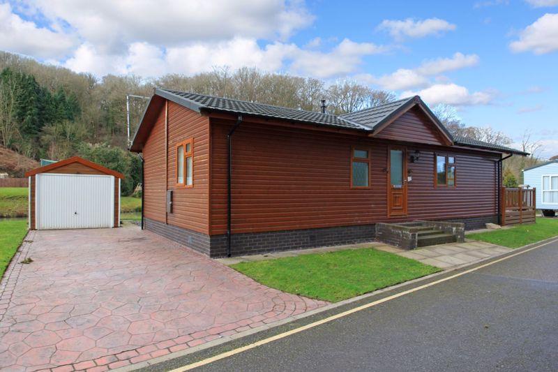 Pool View Park, Buildwas 2 bed detached house - £120,000