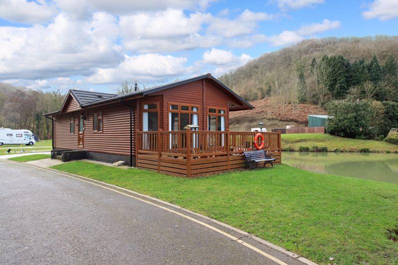 Pool View Park, Buildwas 2 bed detached house - £120,000