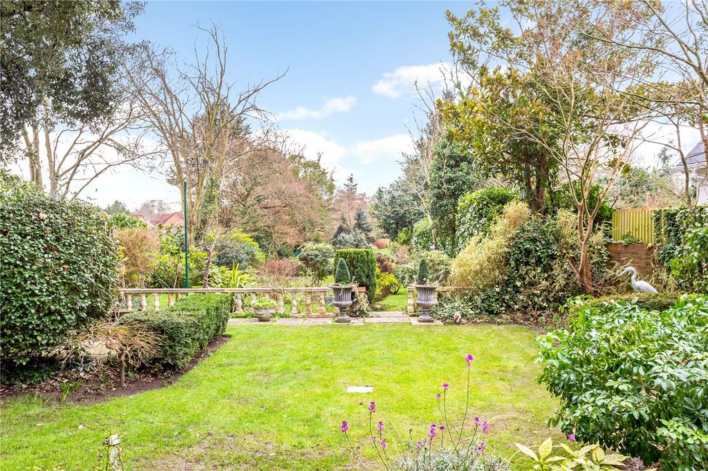 Muscliffe Lane, Bournemouth, Dorset, BH9 5 bed detached house - £1,000,000