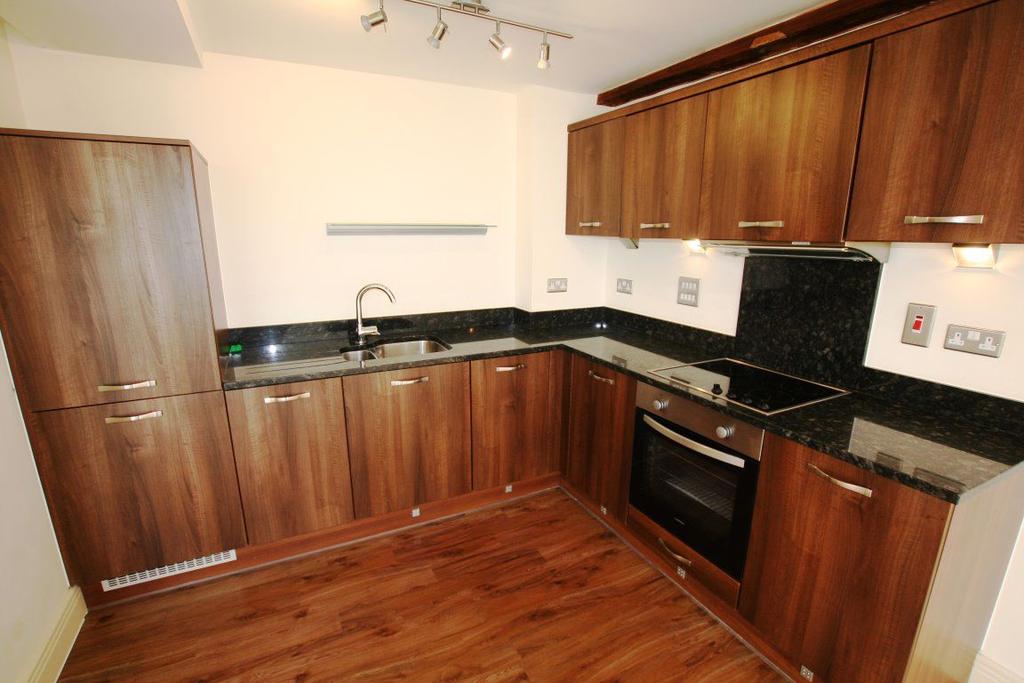 Albion Mill, Worcester 2 bed flat - £825 pcm (£190 pw)