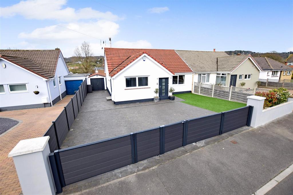 Sunnymede Road, Nailsea 2 bed semi-detached bungalow - £399,950