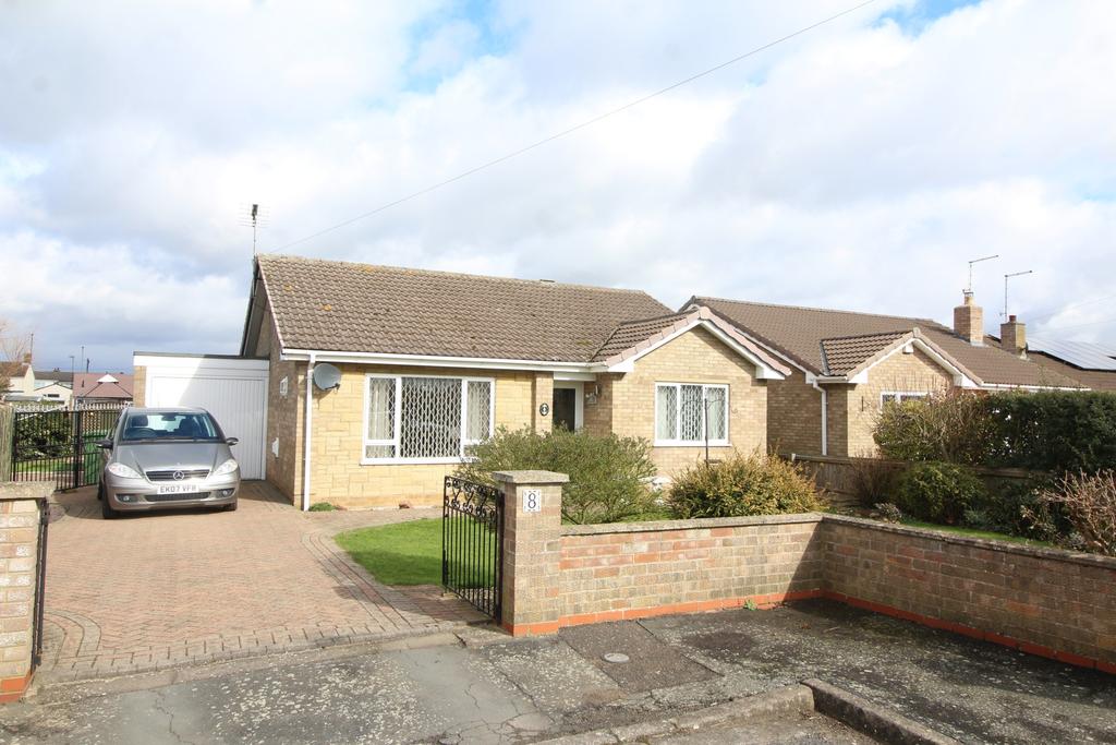 Thornham Way, Eastrea, PE7 3 bed bungalow - £275,000
