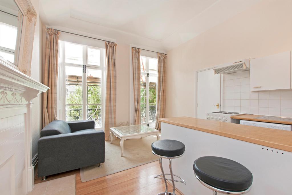 Cranley Place, South Kensington... 1 bed flat - £1,517 pcm (£350 pw)