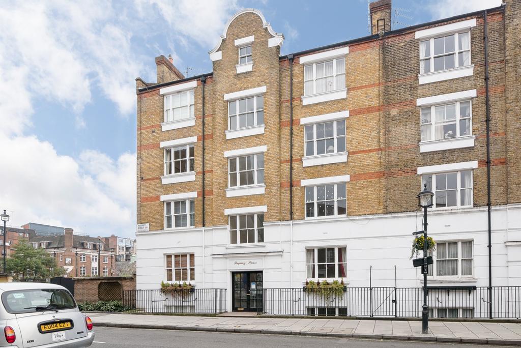 London, S 2 bed flat - £1,700 pcm (£392 pw)