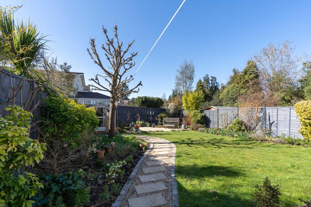 Kidmore Road, Caversham Heights 4 bed detached house - £675,000