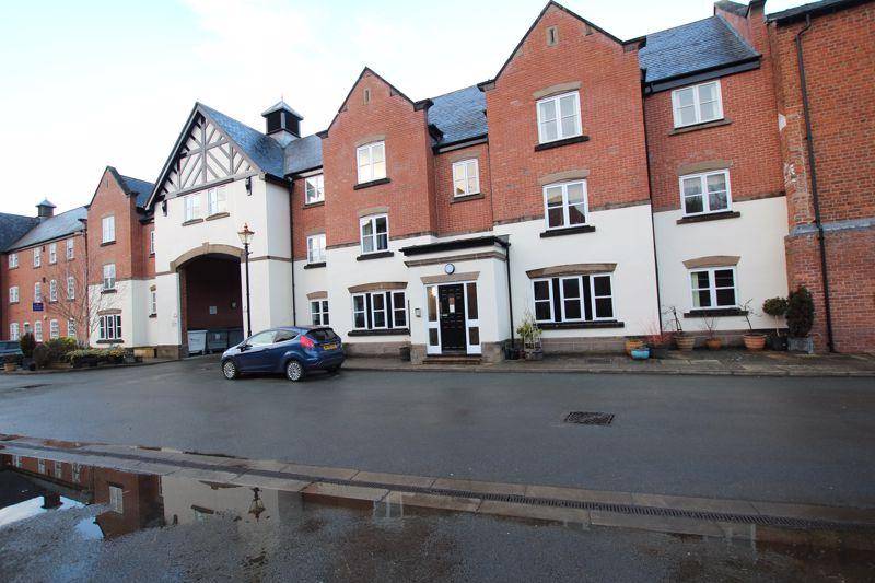 Old Mill Place, Tattenhall 2 bed apartment - £575 pcm (£133 pw)