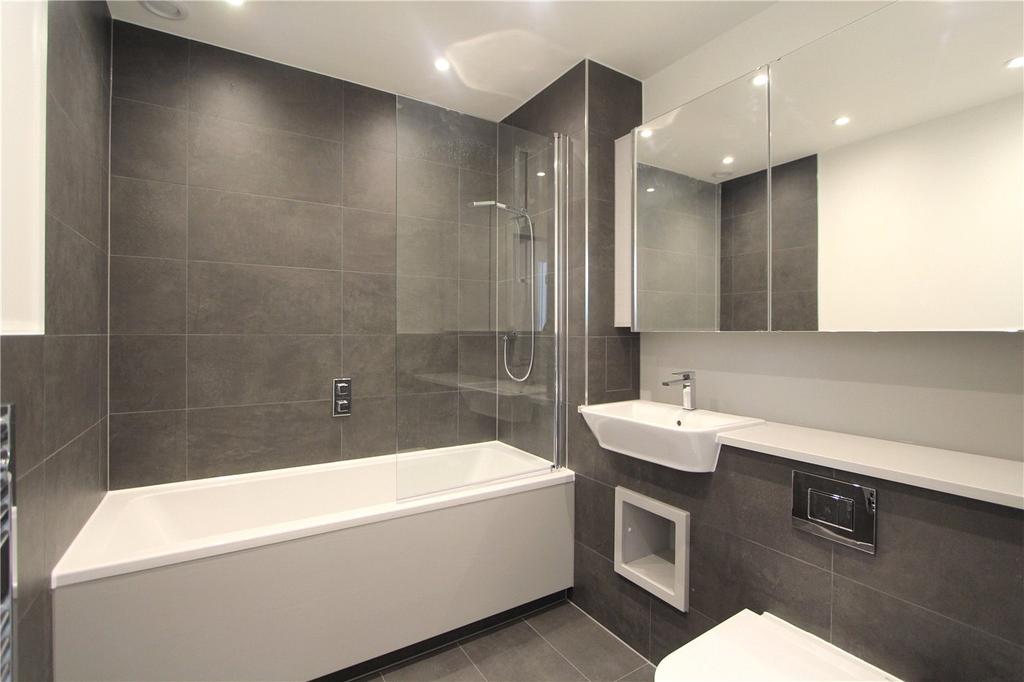 Avenue Road, LONDON, W3 1 bed flat - £1,495 pcm (£345 pw)