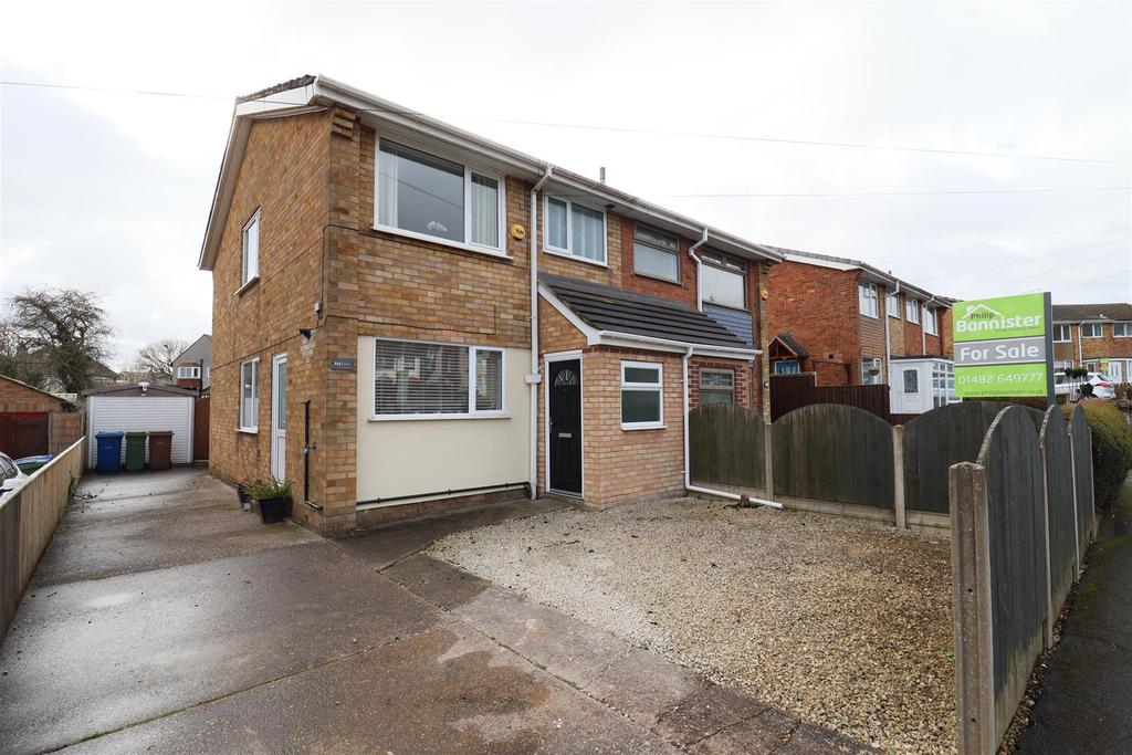 Boothferry Road, Hessle 3 bed semi-detached house - £195,000