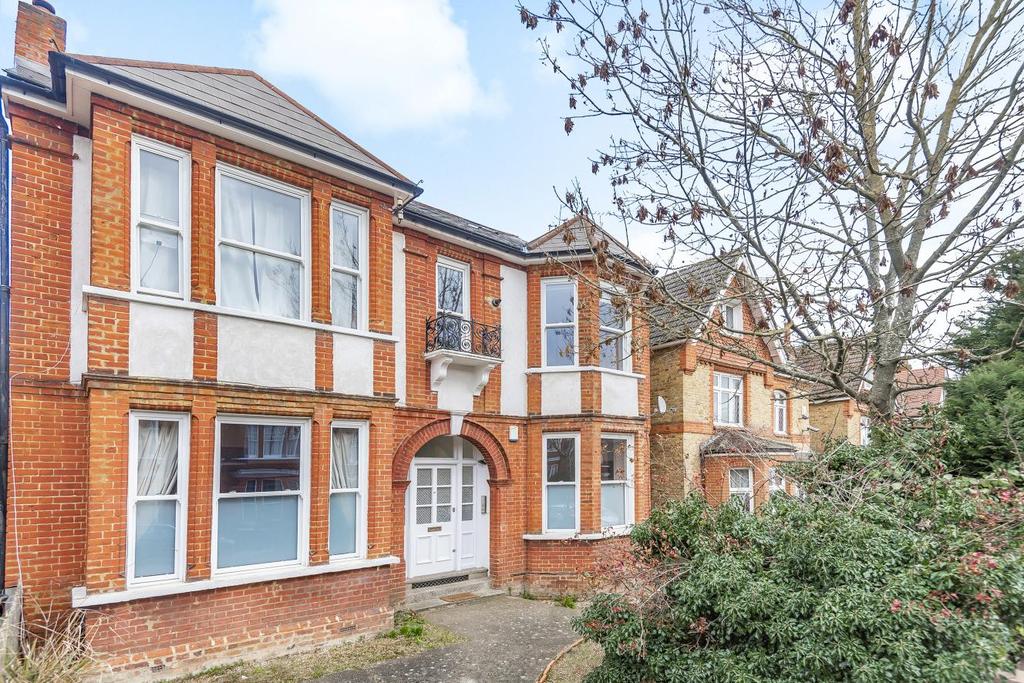 St. Julians Farm Road, West Norwood 1 bed flat - £285,000