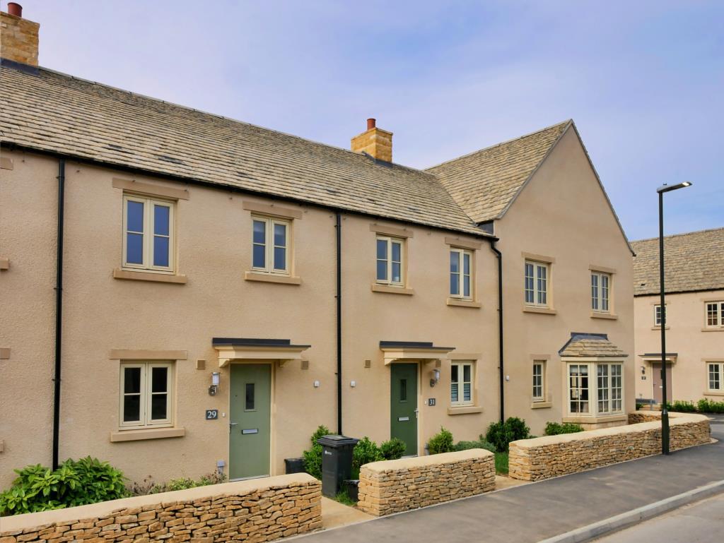 Highfields, TETBURY 3 bed terraced house - £1,275 pcm (£294 pw)
