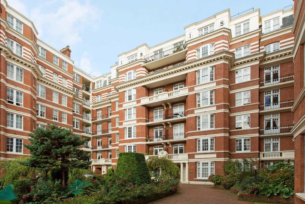 Rodney Court, London, W9 3 bed flat - £1,395,000